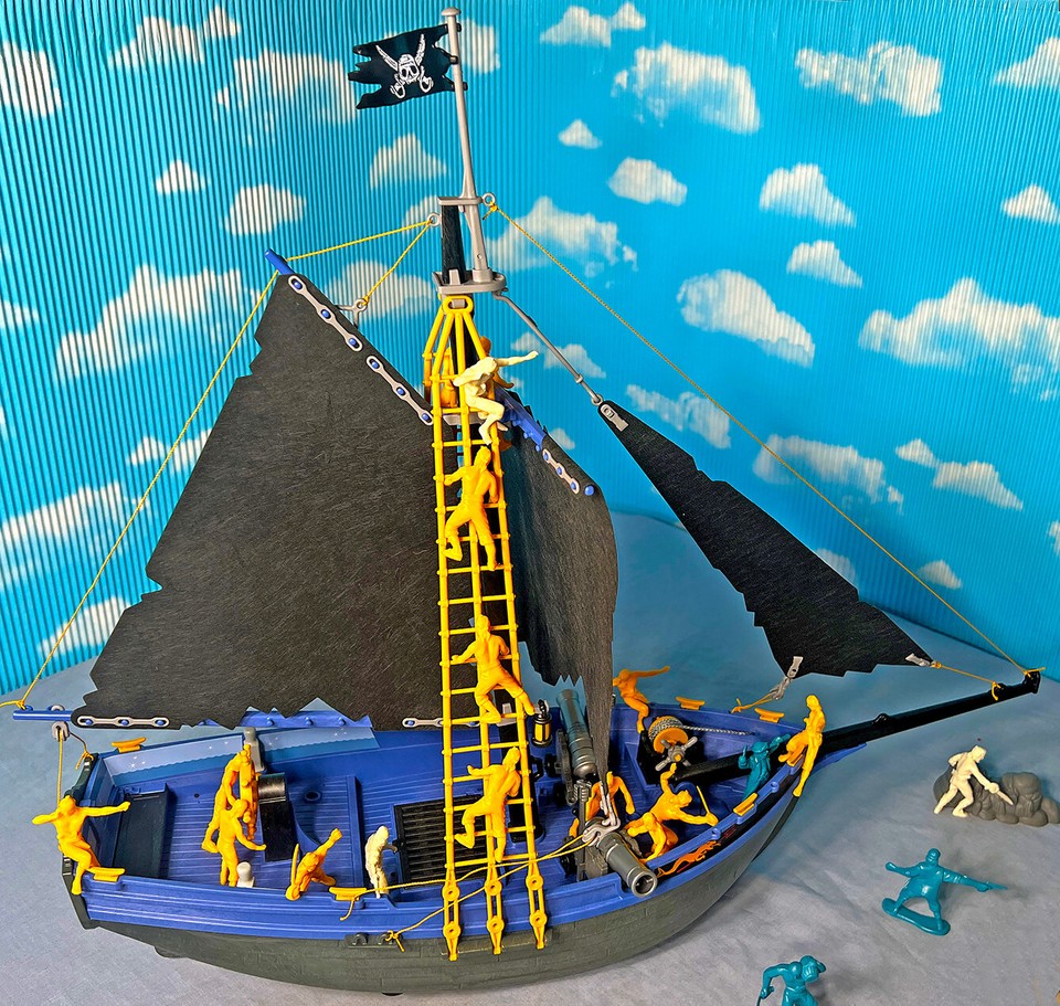 Deluxe Pirate Playset - 54mm Plastic Toy Soldiers | eBay