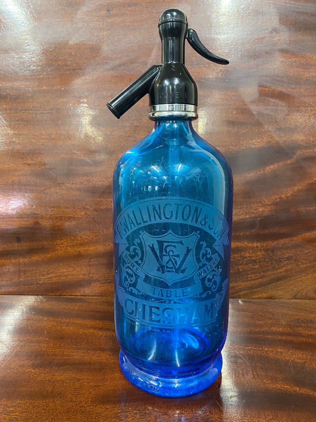 VINTAGE c1900s E WALLINGTON & SONS CHESHAM PICTORIAL BLUE SODA SYPHON ...