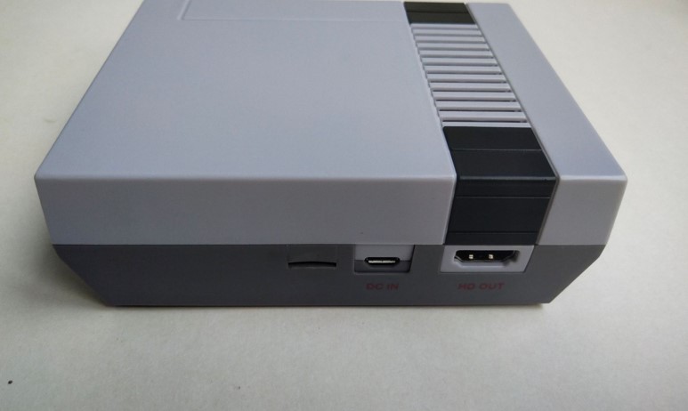 NEW HD Mini Retro Game Console 600+ Classic Games Built-in - HDMI - UK ...