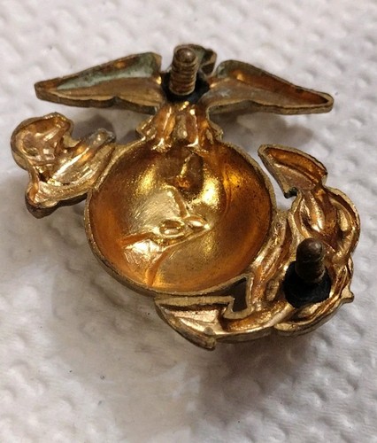 Lot Of 2 WW2 US Marine Corps Screw back Pin Vintage Gold EGA Eagle ...