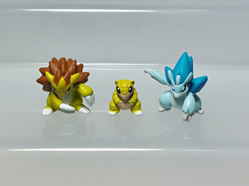 Alolan Sandslash Sandshrew Pokemon Zukan Get Collections Figure Tomy ...