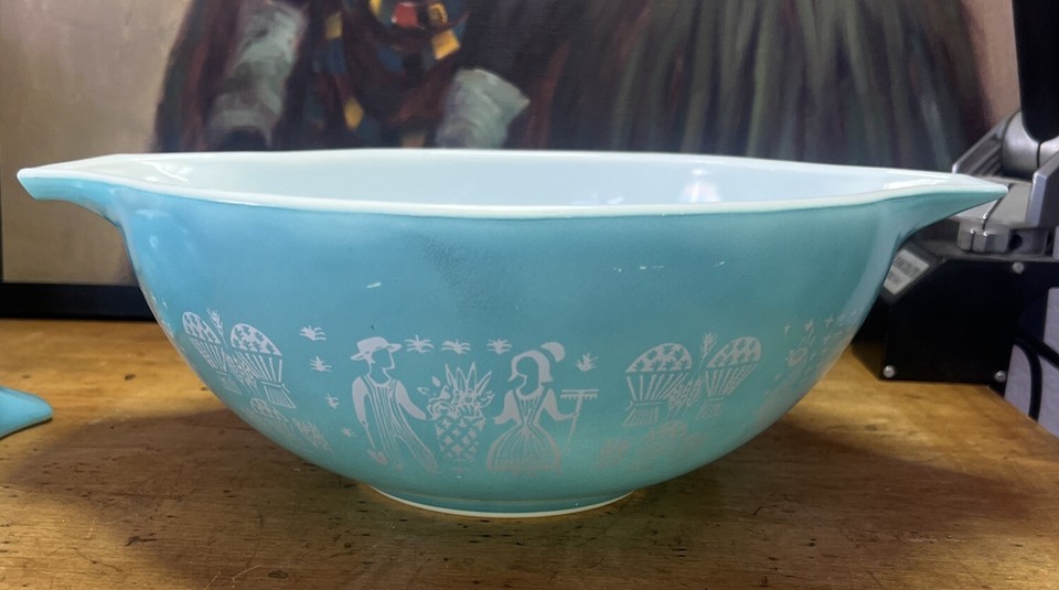 Lady Vintage Pyrex Turquoise Amish Butterprint Bowl 444 Variant 4 Qt | eBay