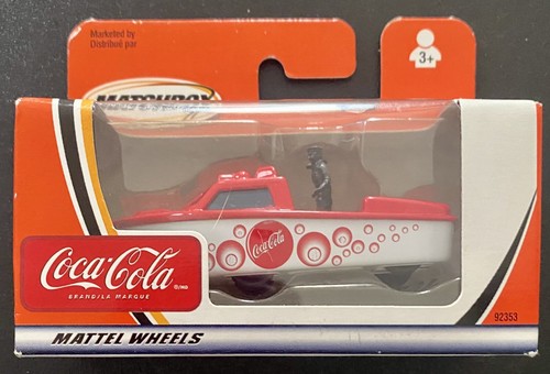 2002 MATCHBOX COCA COLA POLICE LAUNCH BATEAU WITH TRAILER RED NIB ...