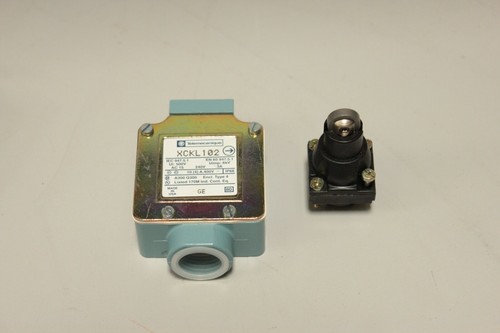 Telemecanique XCKL102 Snap Action Limit Switch ZCK-D02 Steel Roller ...