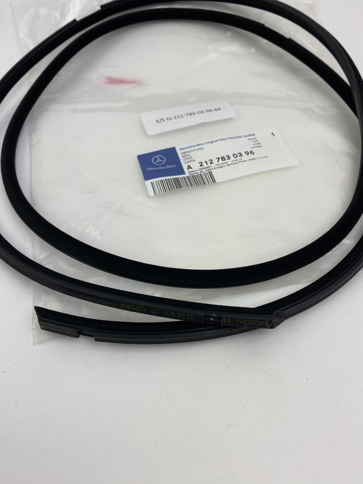 NOS Genuine Mercedes-Benz OEM Glass Roof Fixed Rear Seal 212-783-03-96 ...