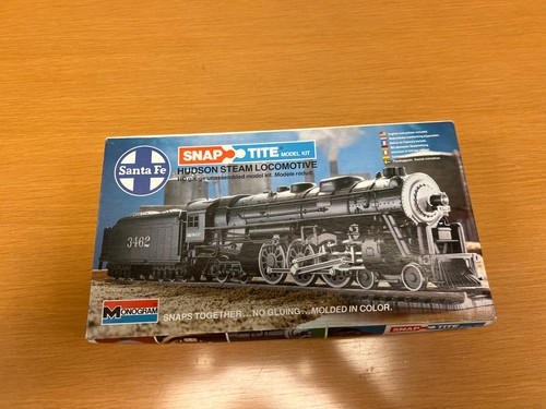 NEW Hudson Steam Locomotive Snap-Tite model kit | eBay