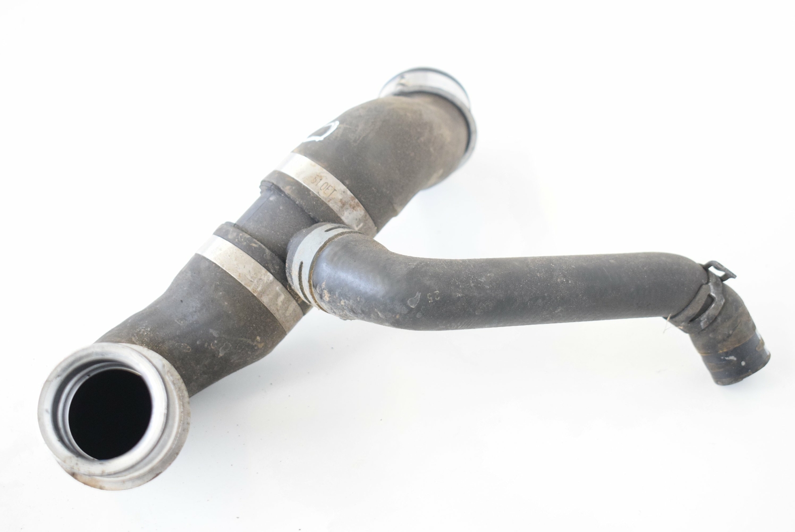MERCEDES W212 E200 CGI 2009 RHD Turbo Intercooler Hose Pipe A2045012682 ...