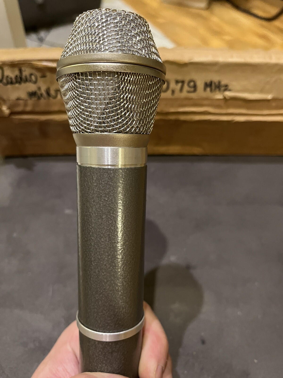 vintage-Rare Radio, Microphone 70,79 MHZ -russian ,soviet Cccp-free ...