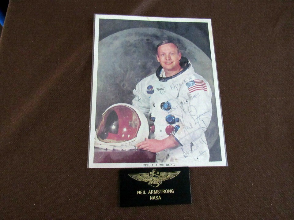 NEIL ARMSTRONG APOLLO 11 FIRST ON THE MOON SIGNED AUTO NASA LITHO PHOTO ...