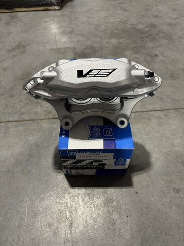 2004-07 CTS-V Silver 4 Piston Front Right passenger Side Brembo GM ...