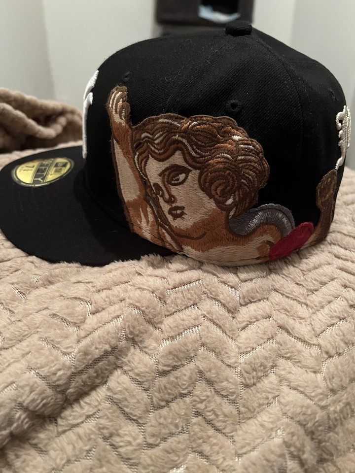 Supreme Gold Chain, Jon Stan White Sox, Jon Stan Yankees Fitted Hats ...