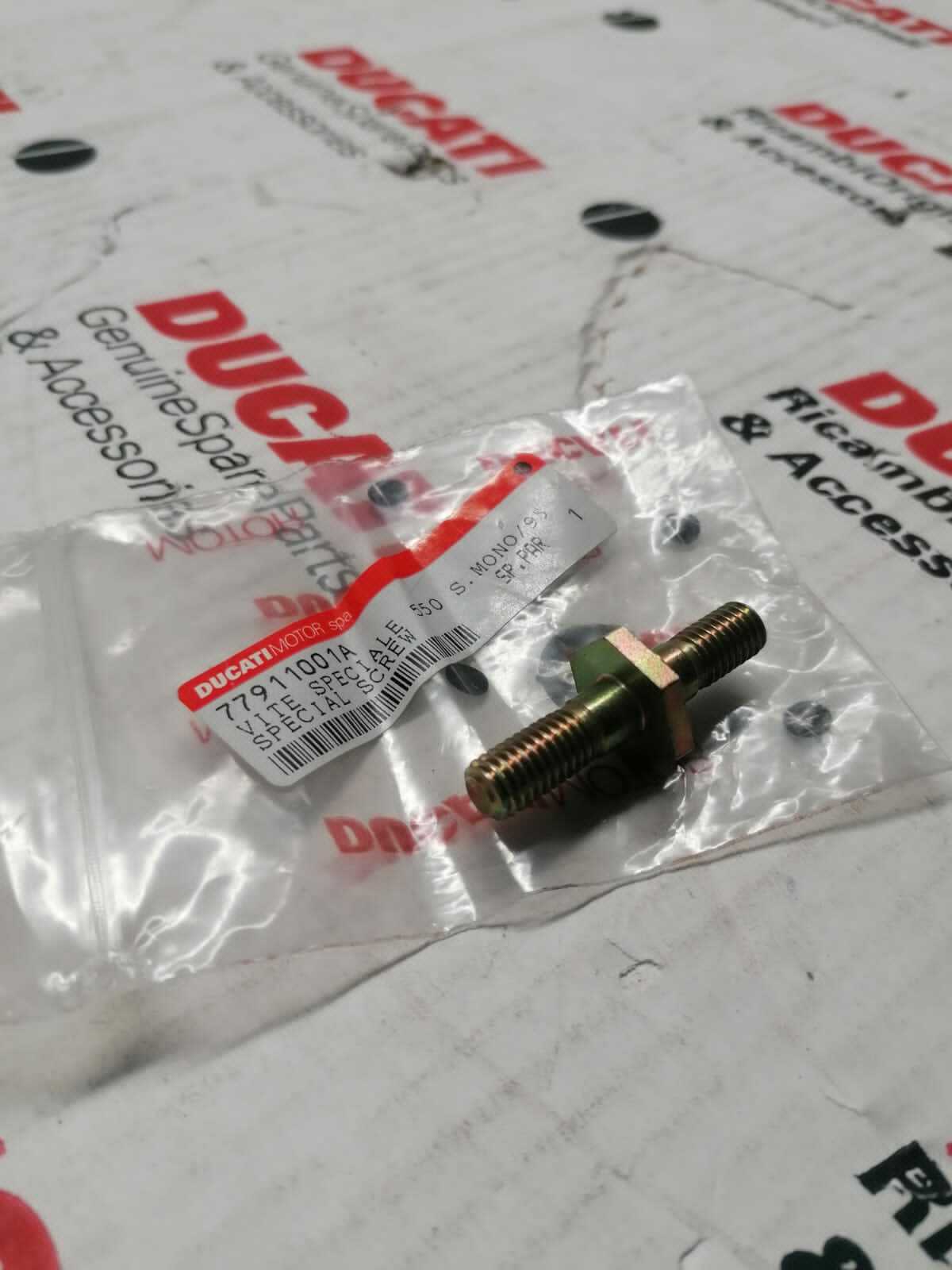 Special Screw Original Ducati for Ducati 550 Super Mono 1995 77911001A ...