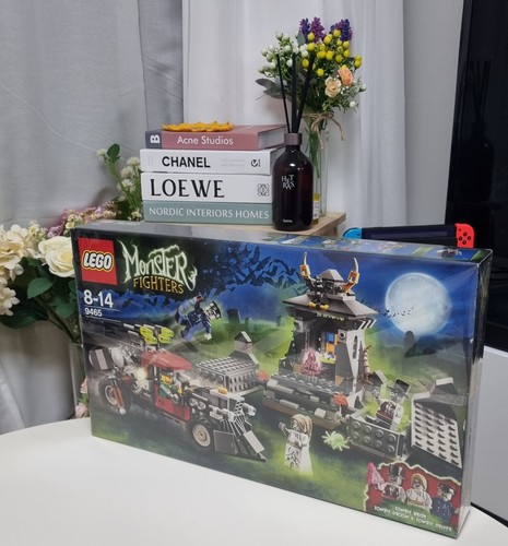 Lego 9465 Monster Fighters The Zombies New Factory Sealed Retired Set ...