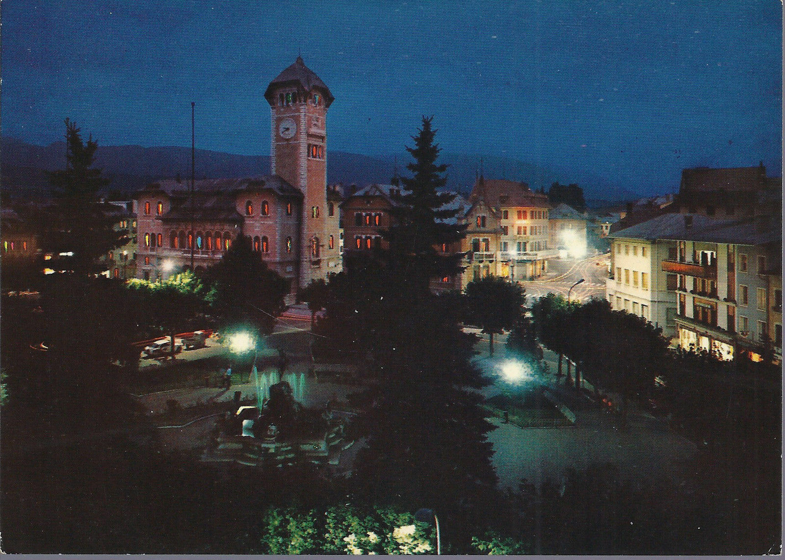 ASIAGO - NOTTURNO DI PIAZZA CARLI - V 1981 - FG | eBay