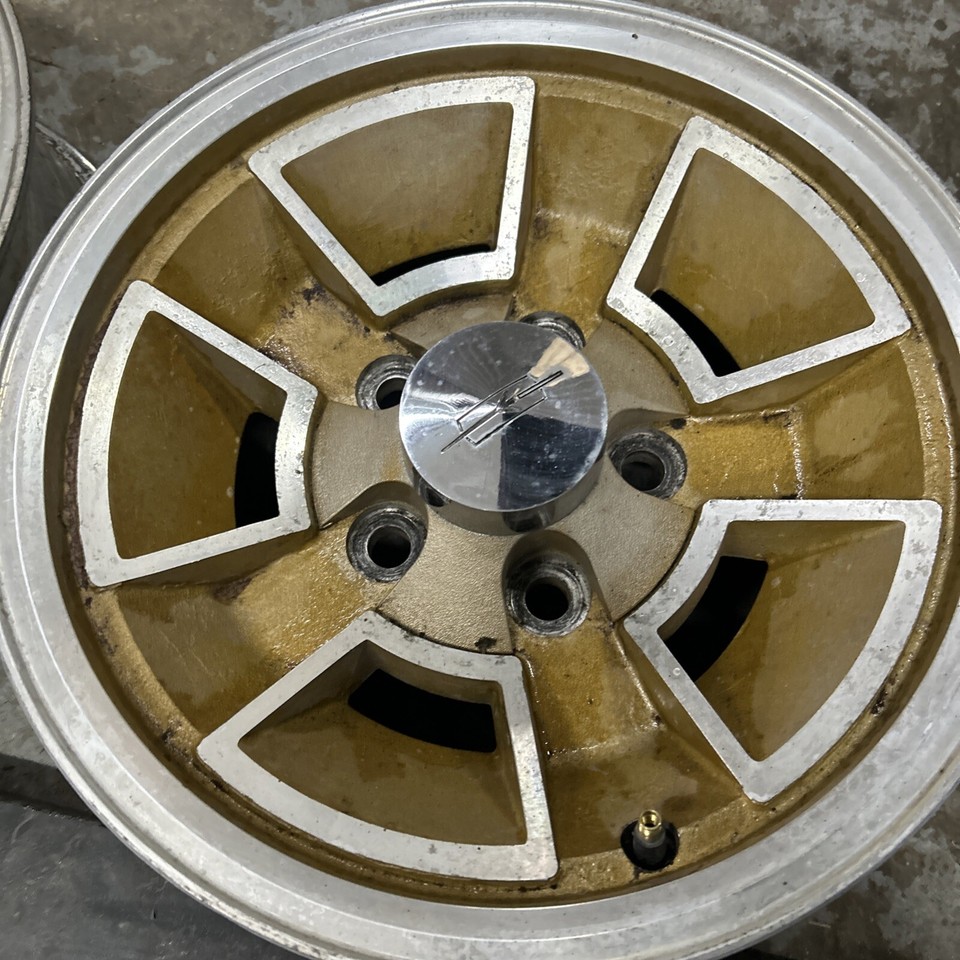 Oldsmobile 14x6 Wheels Cutlass Supreme Optional Aluminum Wheels Rims 79 ...