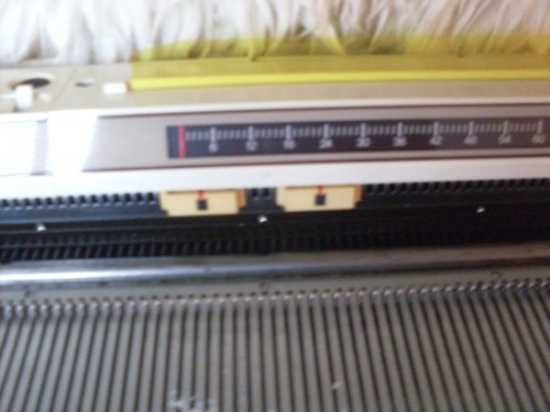 .Singer/studio/ Sk 560 Electronic KNitting machine | eBay