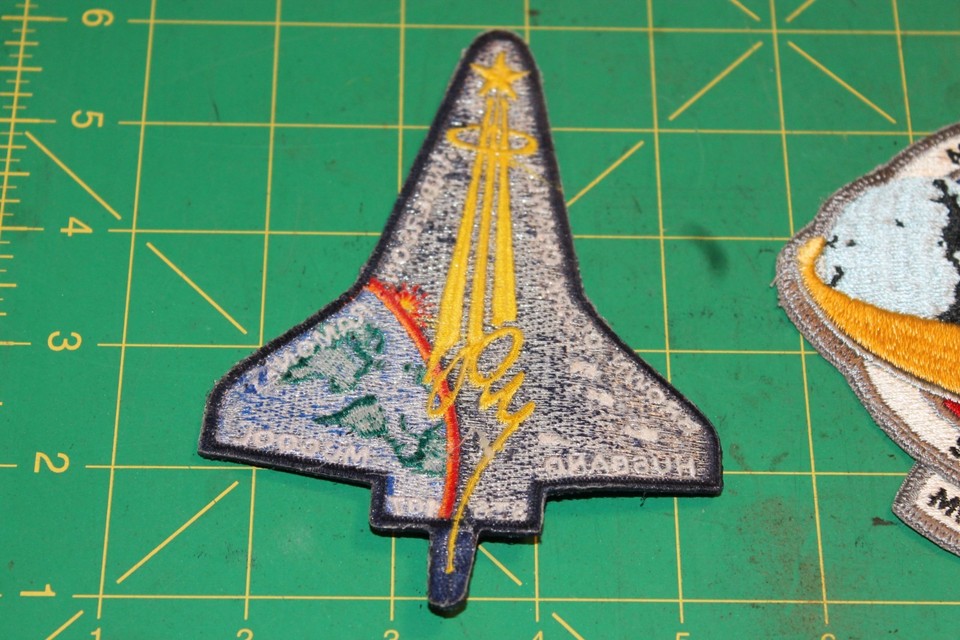 NASA Space Shuttle Challenger STS 51-L & Columbia STS 107 Mission Patch ...