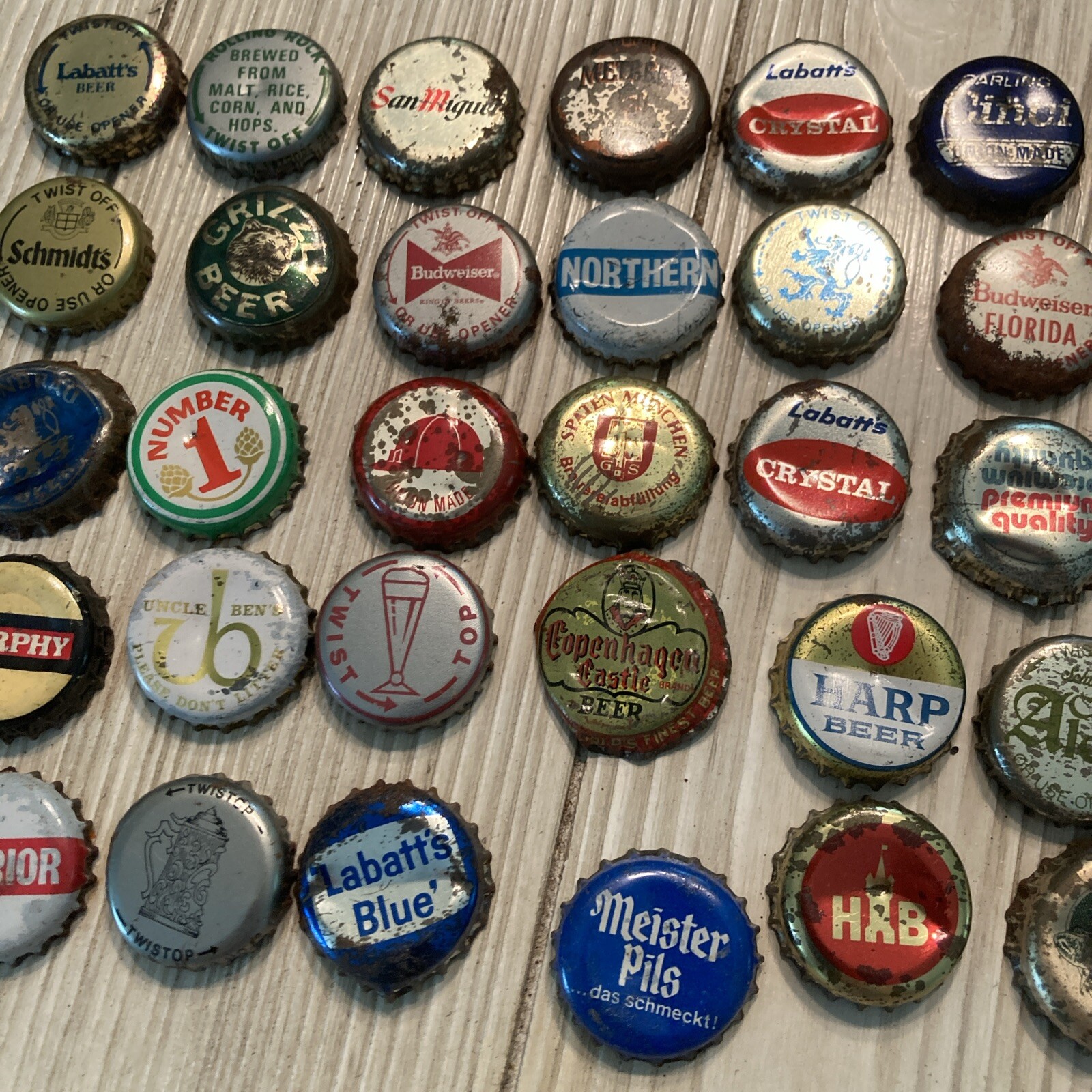 LOT: 35 Vintage Beer Pop Bottle Caps | eBay