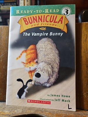 Bunnicula and Friends; the Vampire Bunny (READY-TO-READ LEVEL 3) - GOOD ...