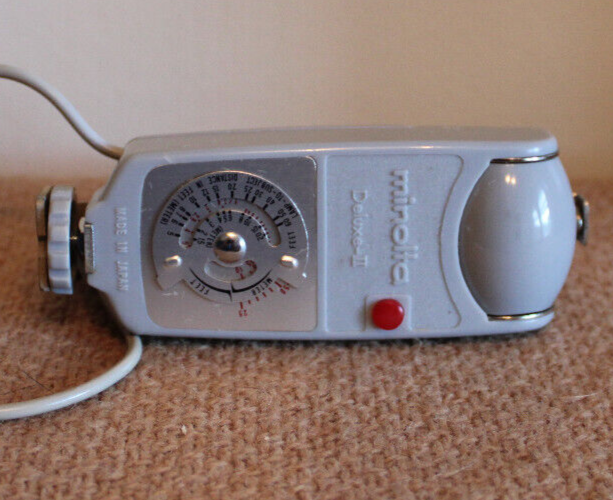 Vintage Minolta flash gun deluxe 11 | eBay