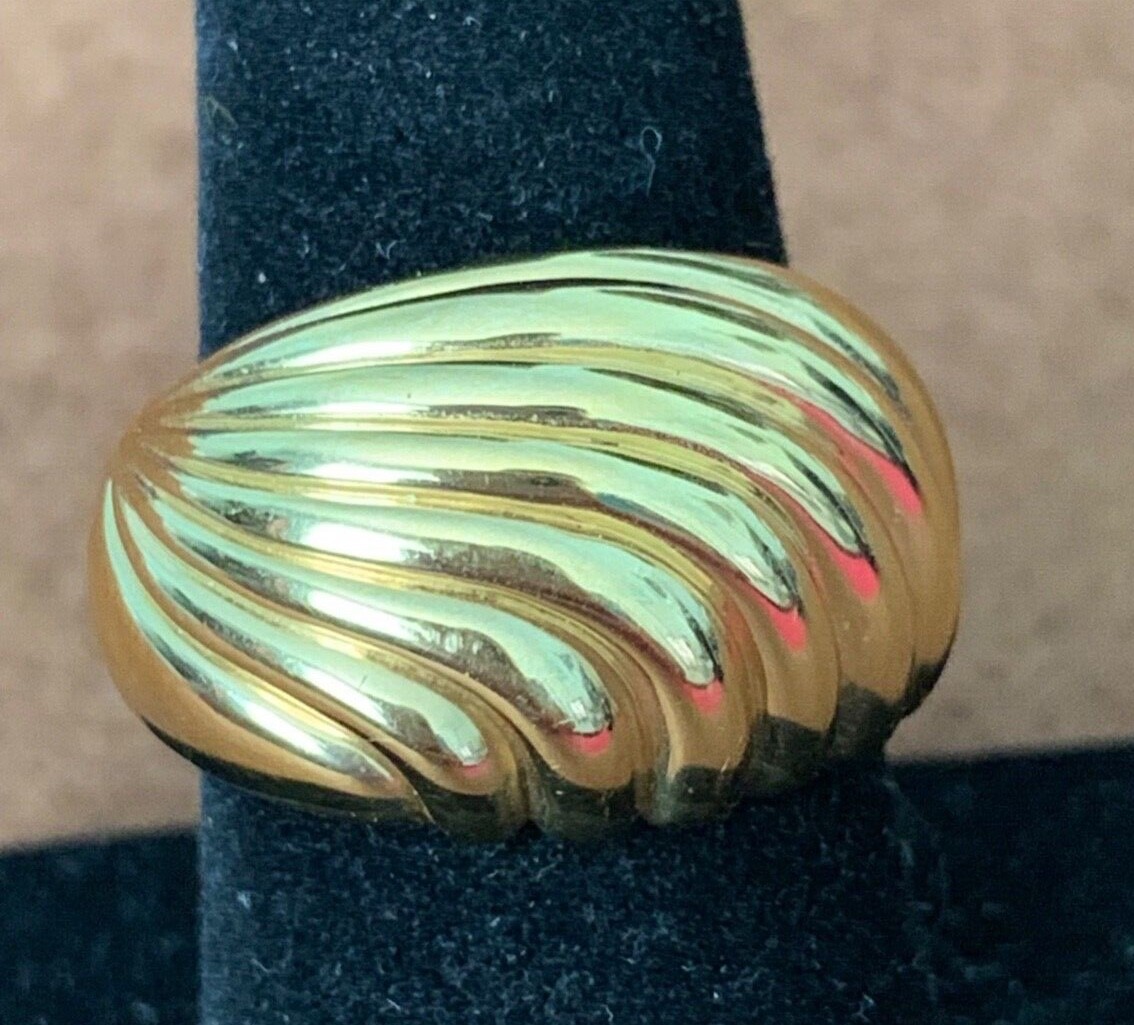 14k Yellow Gold Electroform Ribbed Dome Ring - size 8 - Gem