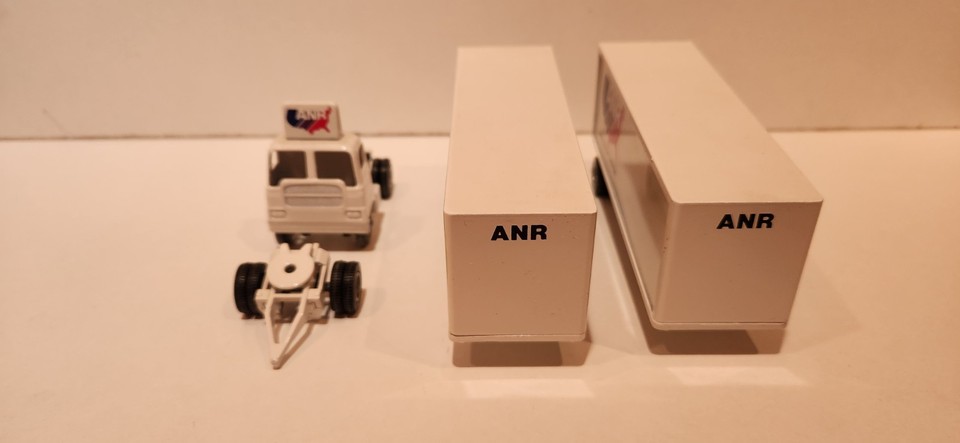 Winross ANR Freight Semi Tractor Double Trailer 1:64 Diecast Model ...