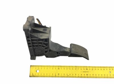 A9403000004 A9603000004 A9433010002 Accelerator Pedal W/ Position ...