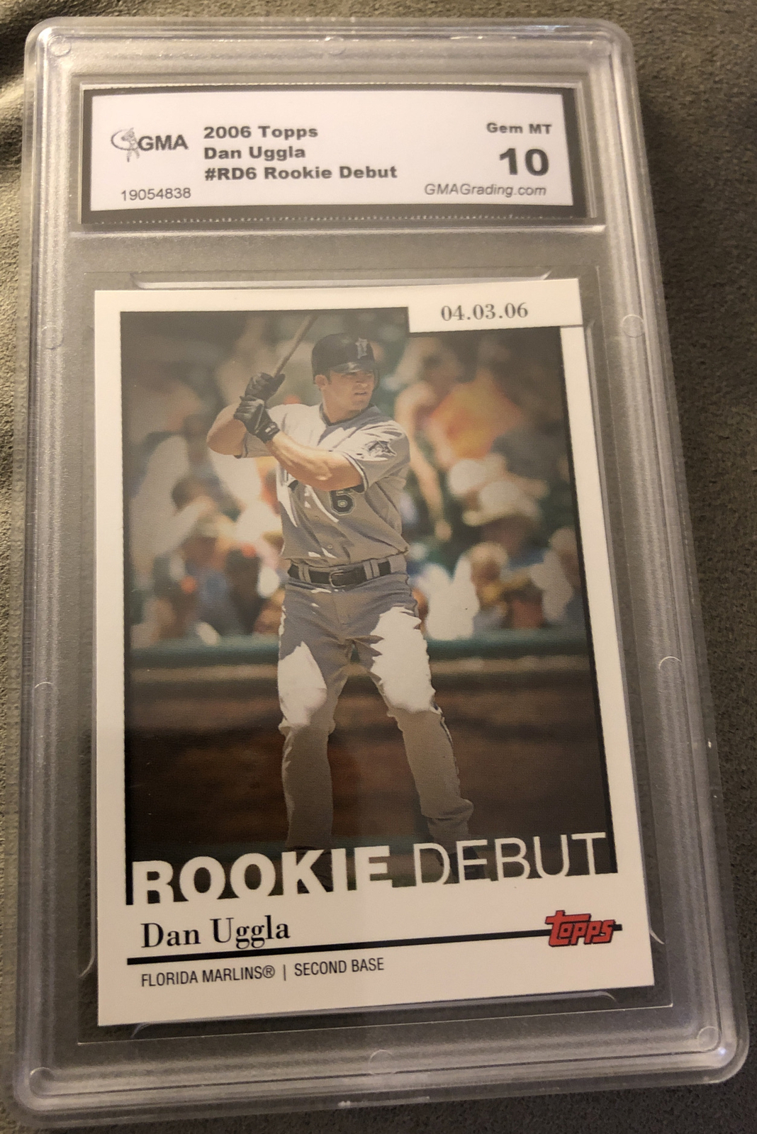 2006 Topps Updates & Highlights - Rookie Debut Dan Uggla #RD-6 (RC) for ...