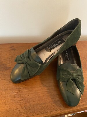 Vintage Pappagallo Green Leather Flats With Bow, New Condition, Size 8 ...