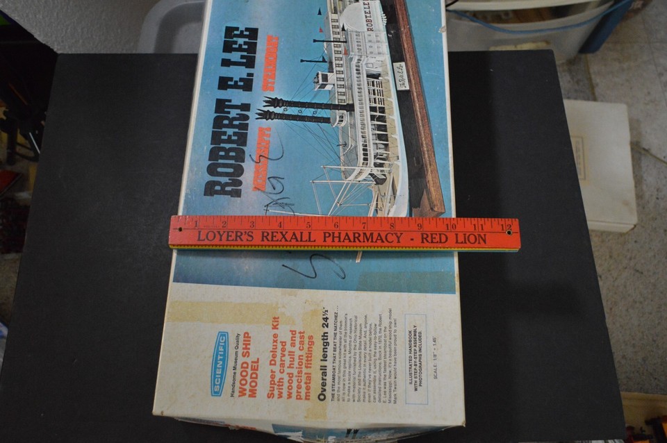 Scientific Robert E Lee Mississippi Steamboat Wood Ship Kit Missing ...