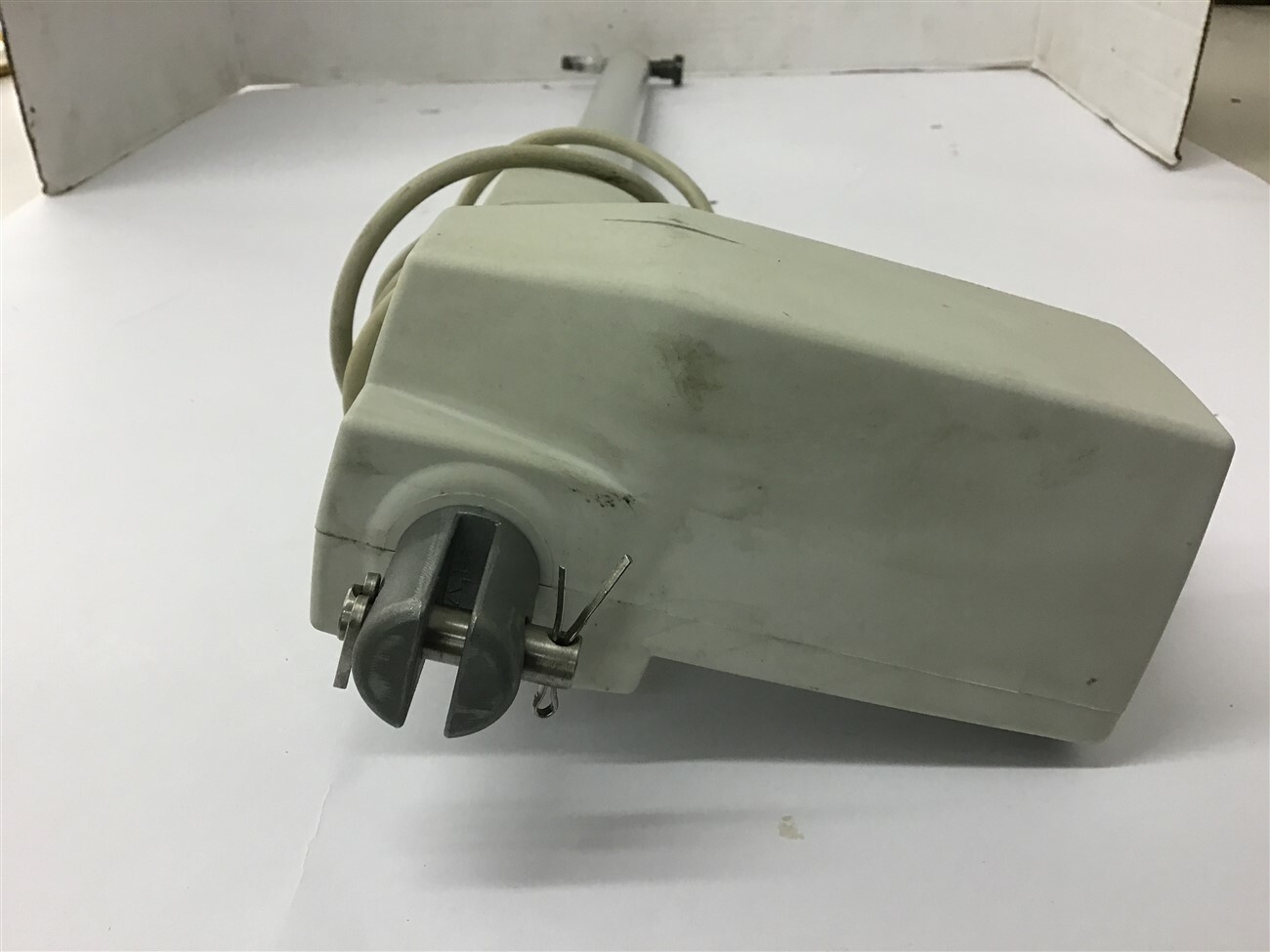 Linak 312100+31500X4A Linear Actuator 24V 3.9 Amp | eBay