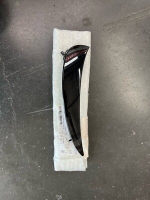 2138856306 Mercedes E300 Class lower right front bumper trim | eBay