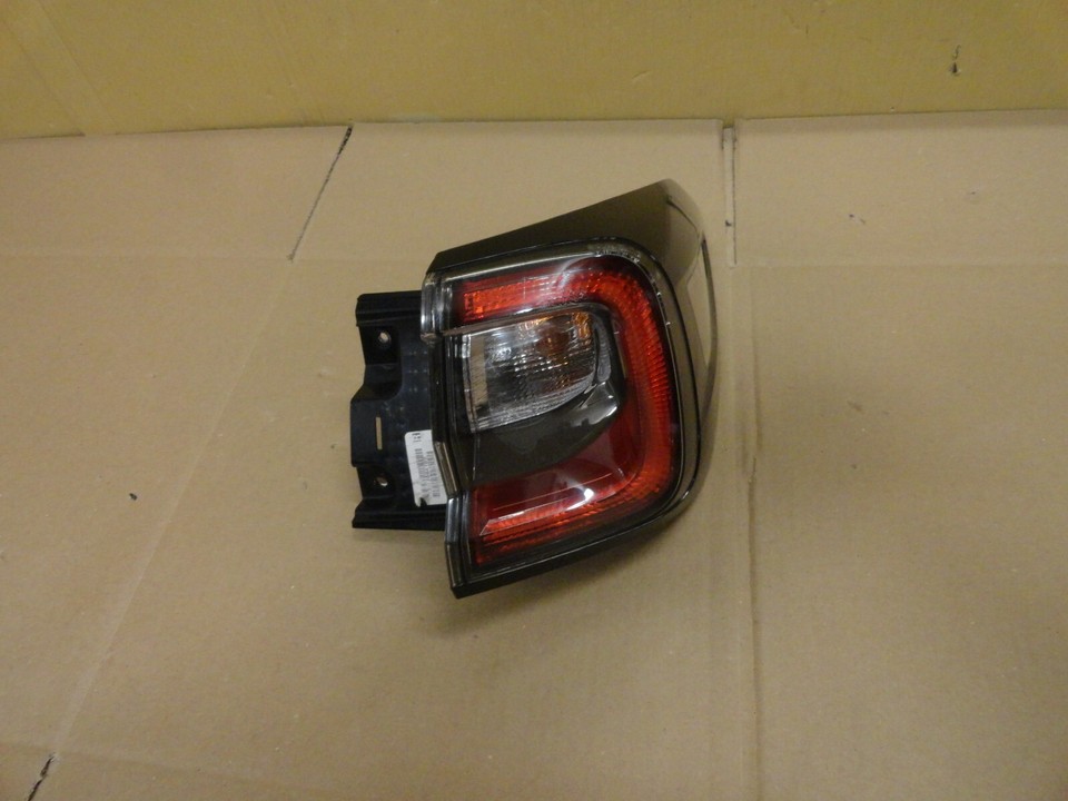 2020 - 2023 Subaru Outback oem Passenger Right Halogen LED Tail Light ...