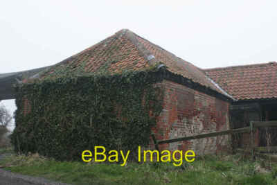 Photo 6x4 Red brick farm buildings beside footpath Lound/TM5098 c2008 ...