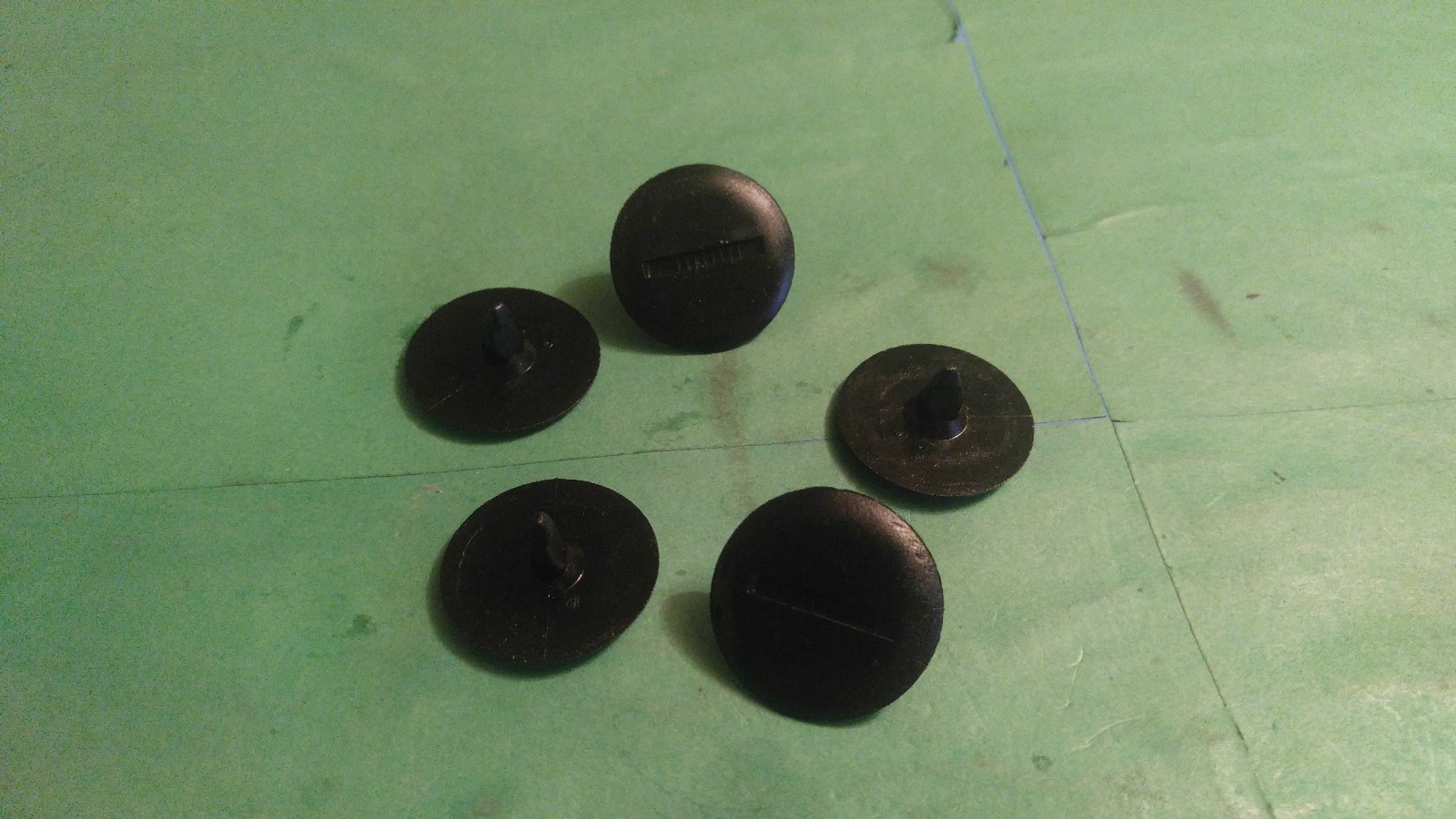 2010-16 MERCEDES 5PC Exterior-Rocker Molding Clip 0009917498 OEM | eBay