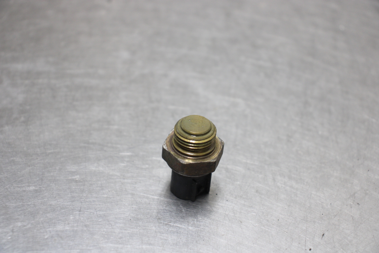 04-05 Suzuki GSXR 600 GSXR600 Coolant Temperature Radiator Sensor | eBay