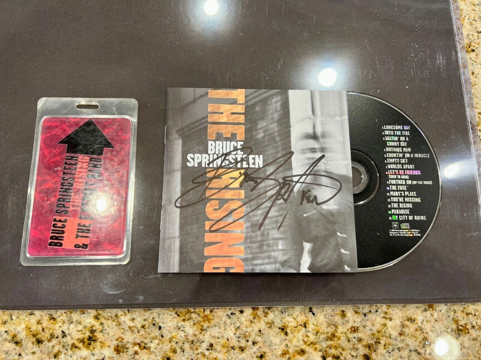 BRUCE SPRINGSTEEN SIGNED CD - THE RISING w BACKSTAGE PASS / TOUR ...