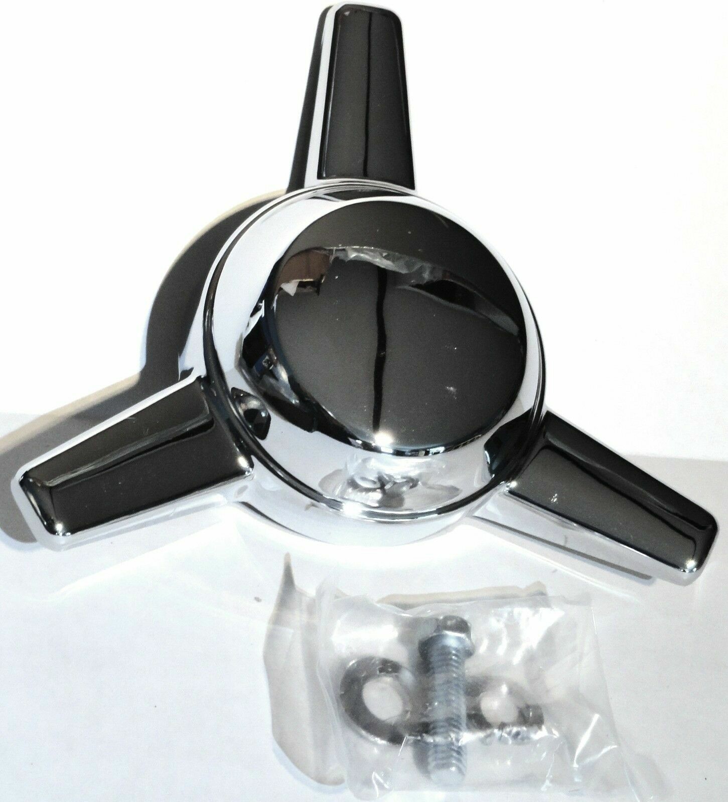 hub cap spinner 3 straight bar L/H chrome for Peterbilt Kenworth ...