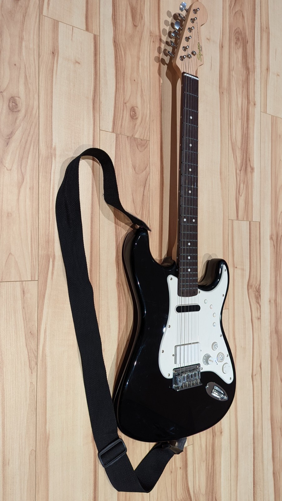 Fender Squier Stratocaster Rock Band MIDI Guitar | eBay