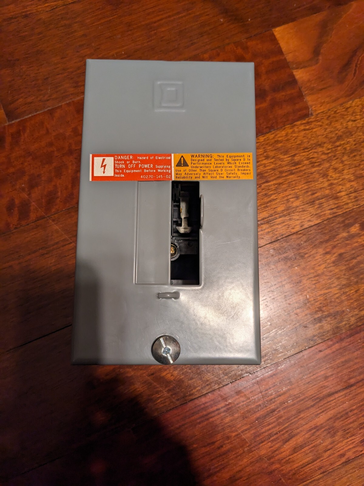 NIB SQUARE D QO2L30S LOAD CENTER 30A 120/240V 3-WIRE | eBay