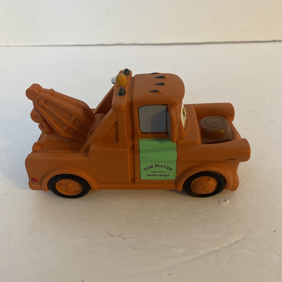 Tow Mater Logo