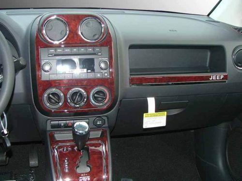 2014 Jeep Compass Interior