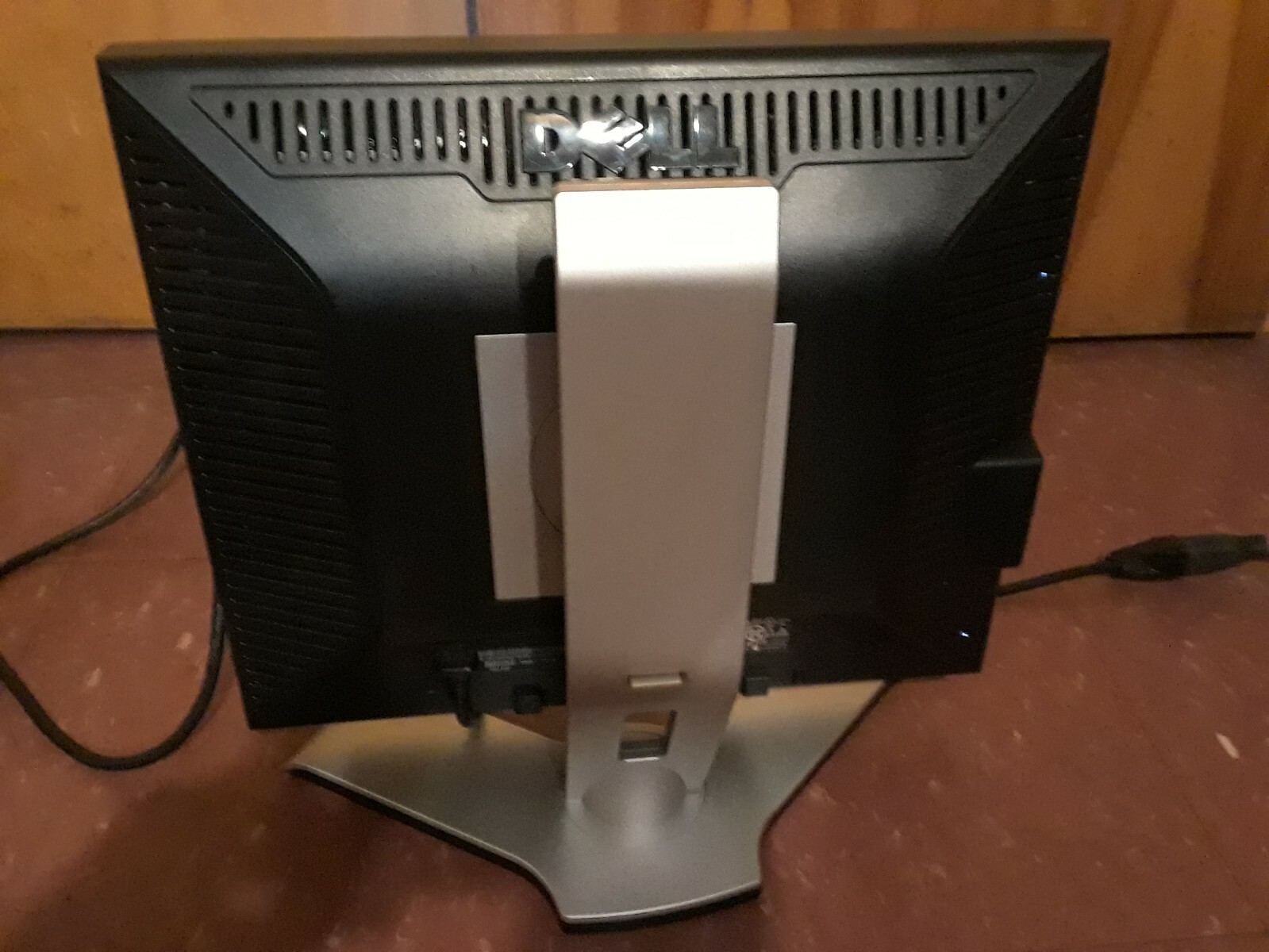 DELL MONITOR MODEL P170ST 17" w/ADJUSTABLE BASE / speakers not included ...