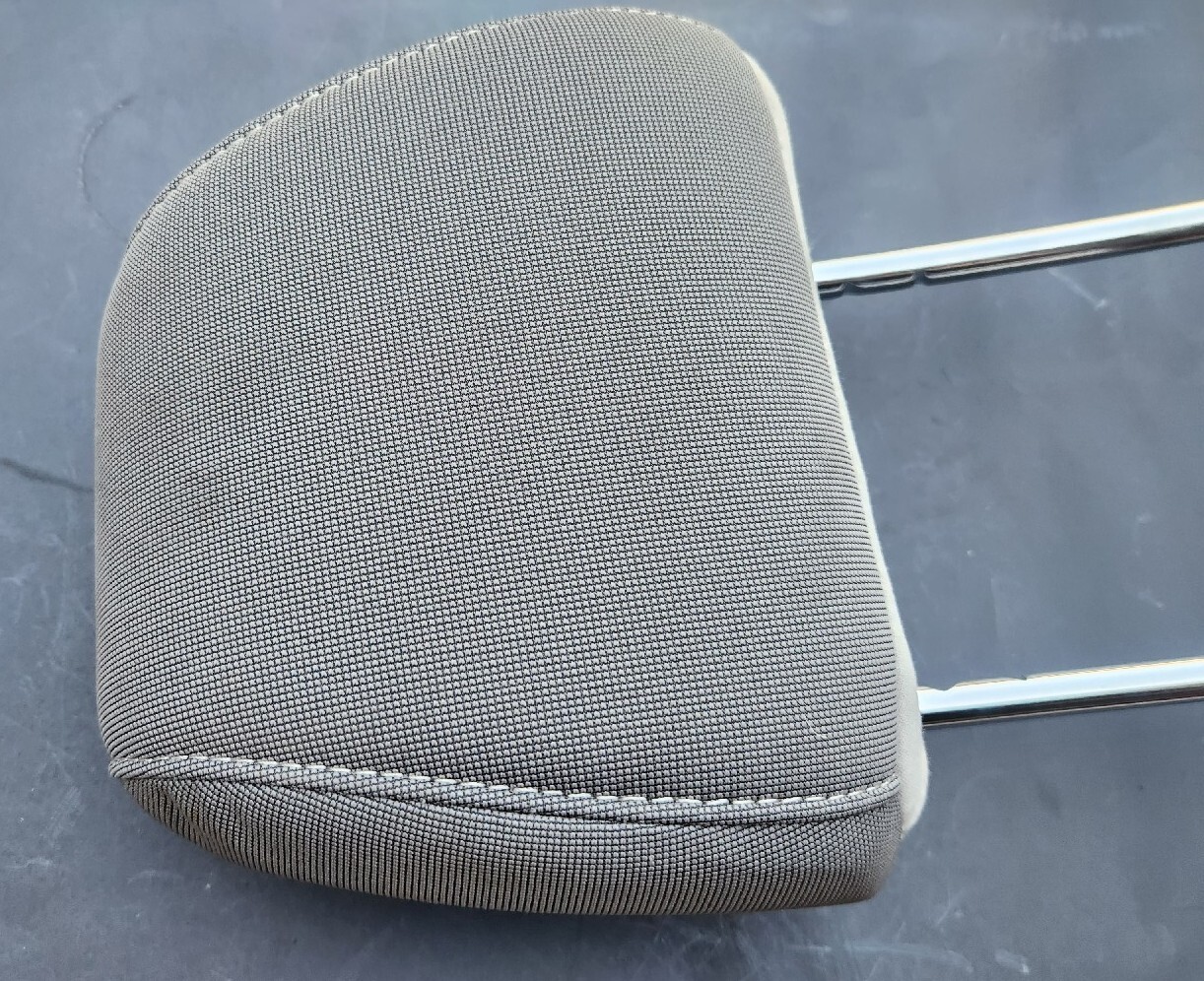 2012-2014 Ford Focus Sedan Driver Passenger Front Headrest Head Rest ...