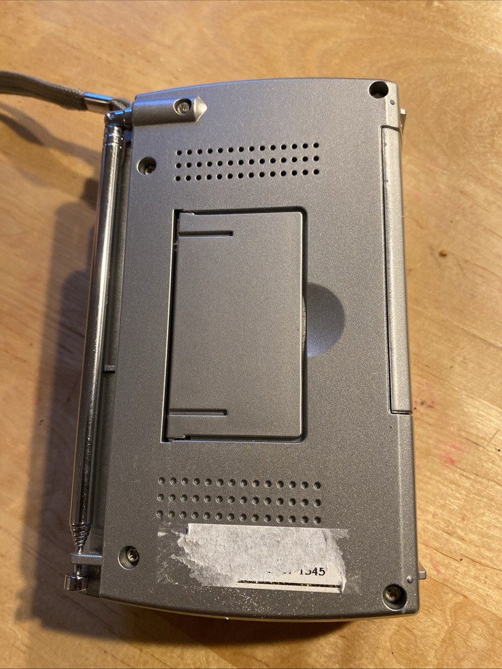 Radio Shack 20-125 AM/FM/SW Shortwave Portable Travel Radio Tested ...