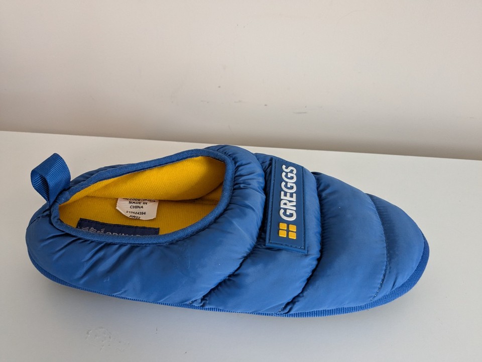 Primark X Greggs Slippers UK Mens size 6/7 Roll with it Blue/Yellow ...