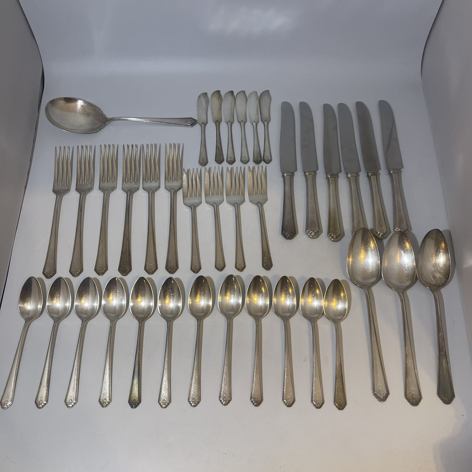 1835 R Wallace Silverplate Flatware Lot Forks Spoons Knives 38 Pieces ...