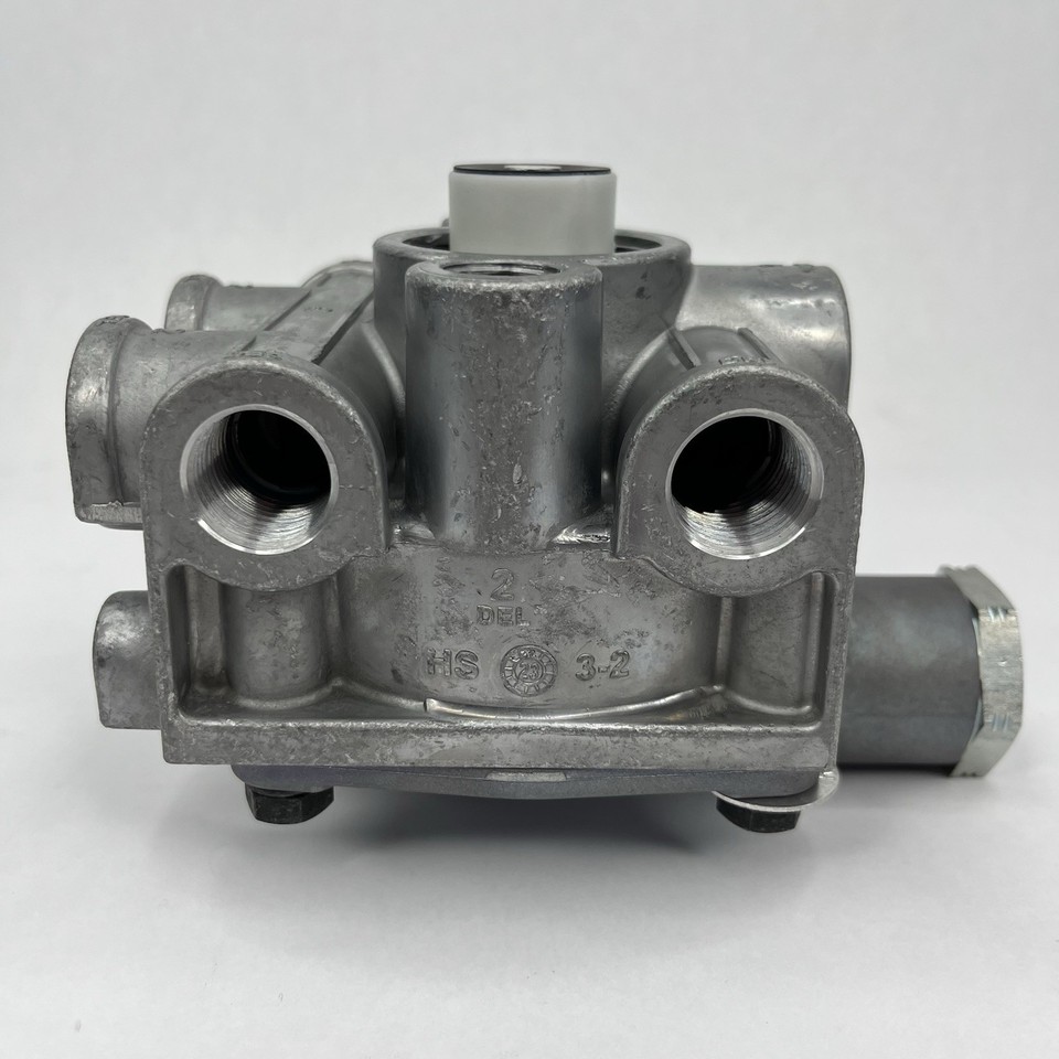 BENDIX SEMI TRUCK BRAKE RELAY VALVE - VOLVO - P/N 23888462 - K146345 ...