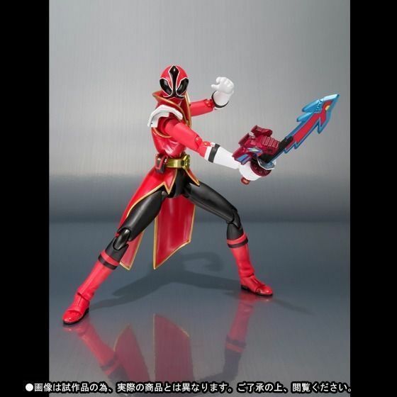 S.H.Figuarts Samurai Sentai Shinkenger HYPER SHINKEN RED Action Figure ...