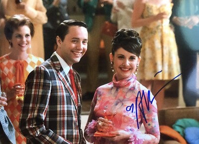 ALISON BRIE SIGNED 8x10 PHOTO AUTOGRAPHED COMMUNITY MAD MEN ALLISON ...